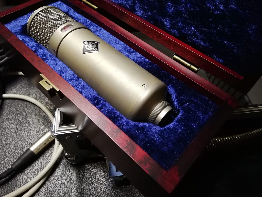 Microphone Repair – Neumann Microphone Repair